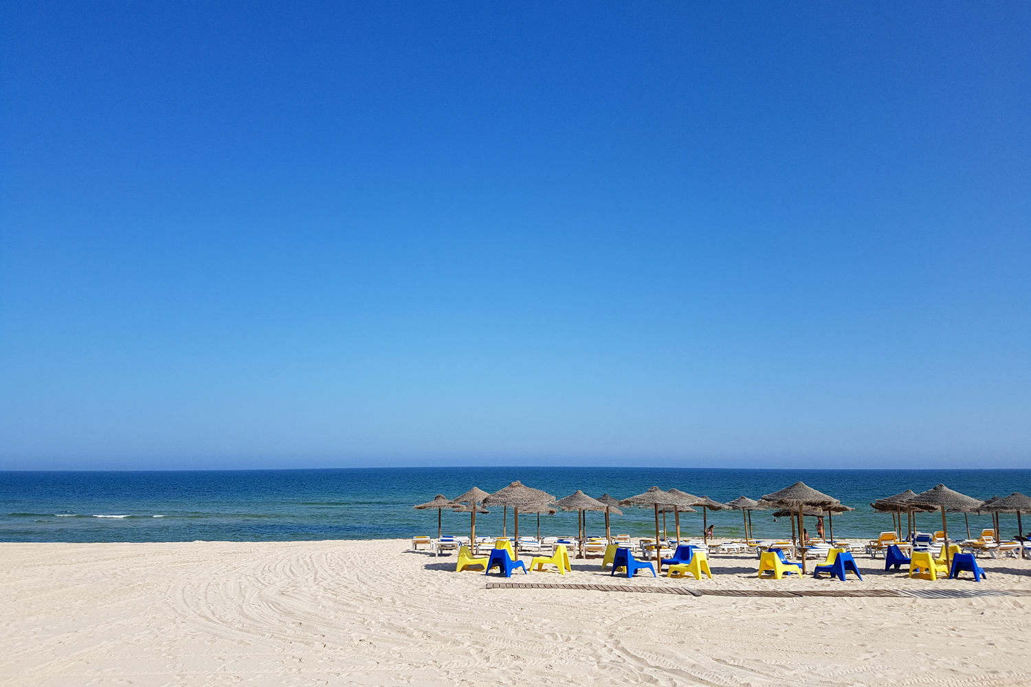Areal da praia da Ilha da Fuseta já reabriu ao público – Algarve Vivo