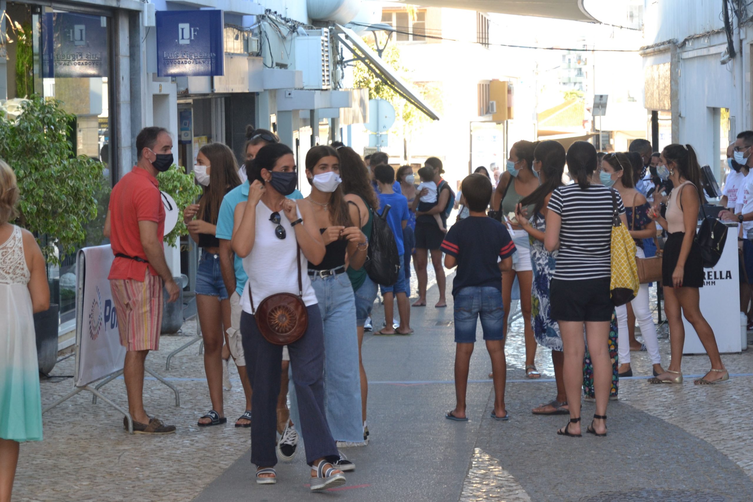 Rua do Comércio de Portimão ‘renasce’ para degustar sabores de topo ...
