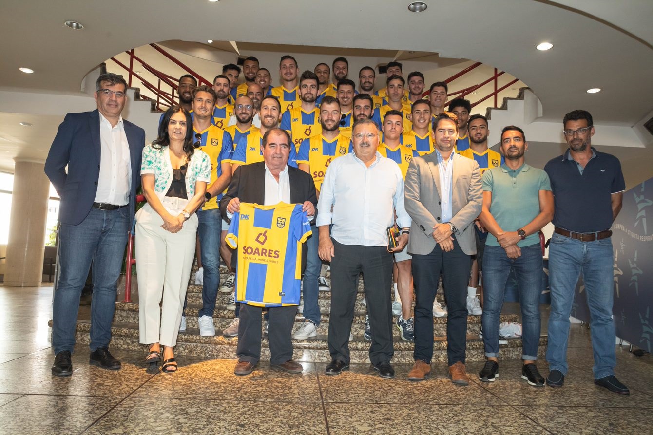 José Carlos Rolo felicita FC Ferreiras e CB Albufeira pelos títulos ...