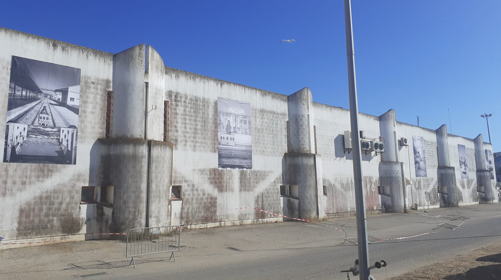 Exposição de fotografia ‘Pouca Terra, Pouca Terra…’ na DocaPesca ...
